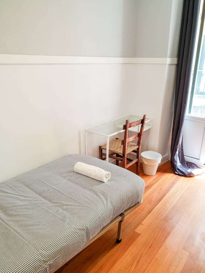 Room For One In Old Town! Auto Check-in - Donostia-San Sebastian