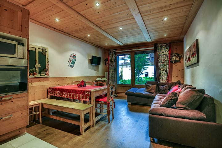 Chas6 - Superbe Appartement, Centre Ville Proche Pistes Et Commerces. - Val-d'Isère