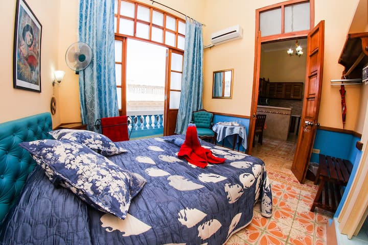 *Bright 2 Rooms' Loft & Balcony | Downtown Havana* - Havana