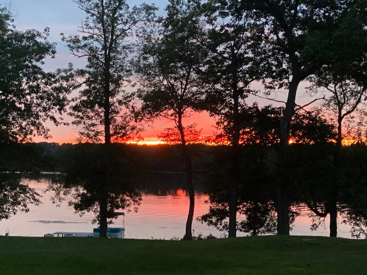 Private Cottage On Beautiful Hermon Pond, Me. - Carmel, ME
