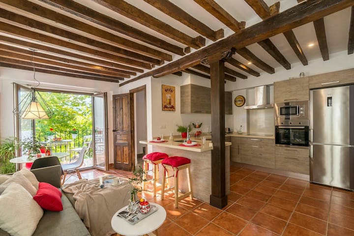 Casa Encanto-perfect Albaicin Apt & Views! - Granada