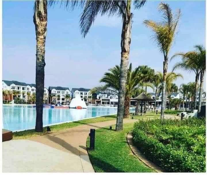 Stylish 1 bedroom apartment at the Blyde PTA East - Apartments for Rent ...