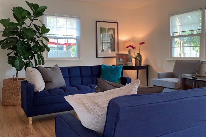 Beautiful - 2 Bd 2 Ba Beach Apartment & Garden - Virginia Beach, VA