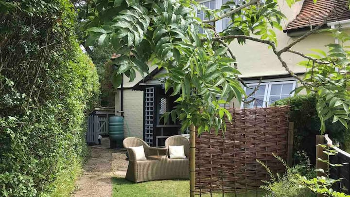 Hart Of The Forest One Double Bedroom Suite . - Beaulieu