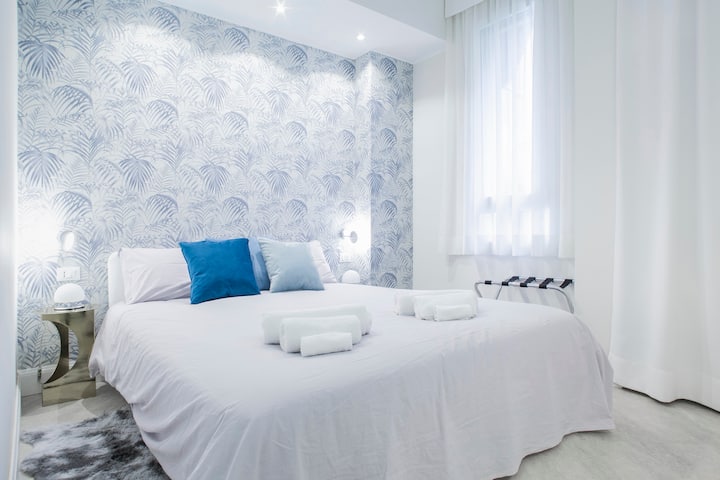 Queen Of The City - Milan