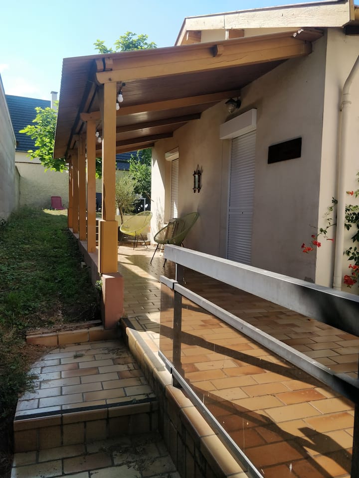 La Petite Maison, Proche Grand Stade Et Arena Ldlc - Vaulx-en-Velin