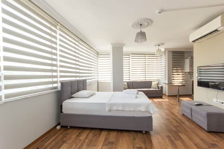 Kadıköy Fb Stad-modasahil-boğa-metrobüs-marmaray - Istanbul