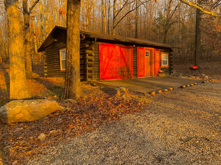 Lake Road Cabin C — Million Dollar Ozark View! - Taum Sauk Mountain State Park, Middle Brook