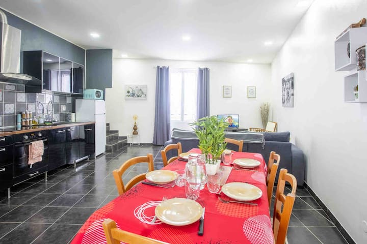 4/6 Pers. Maison De Ville - 100m2 Climatisée - Musée des Beaux-Arts de Nîmes