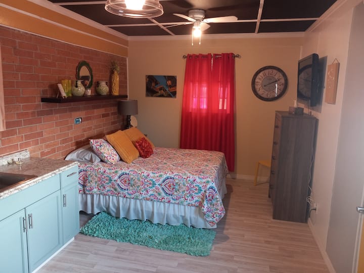 Cozy Guest House Private Studio Monthly Discounts - Lakeland