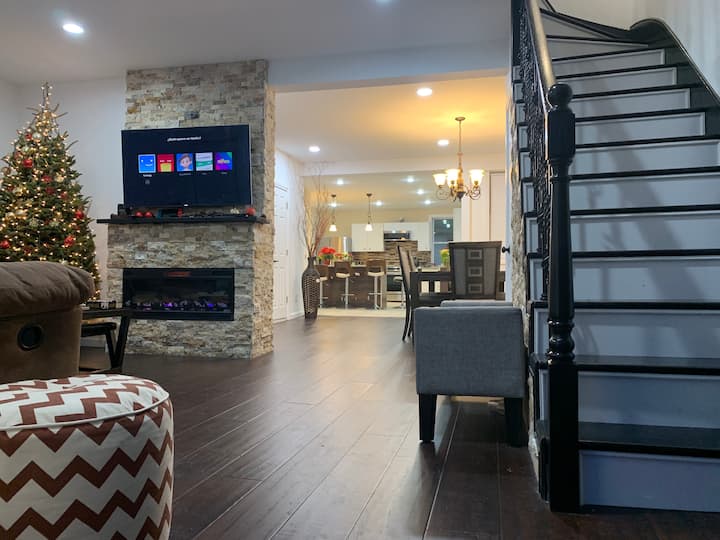 Heart Of Marietta, The Modern House Located In Marietta Town. - Wrightsville, PA