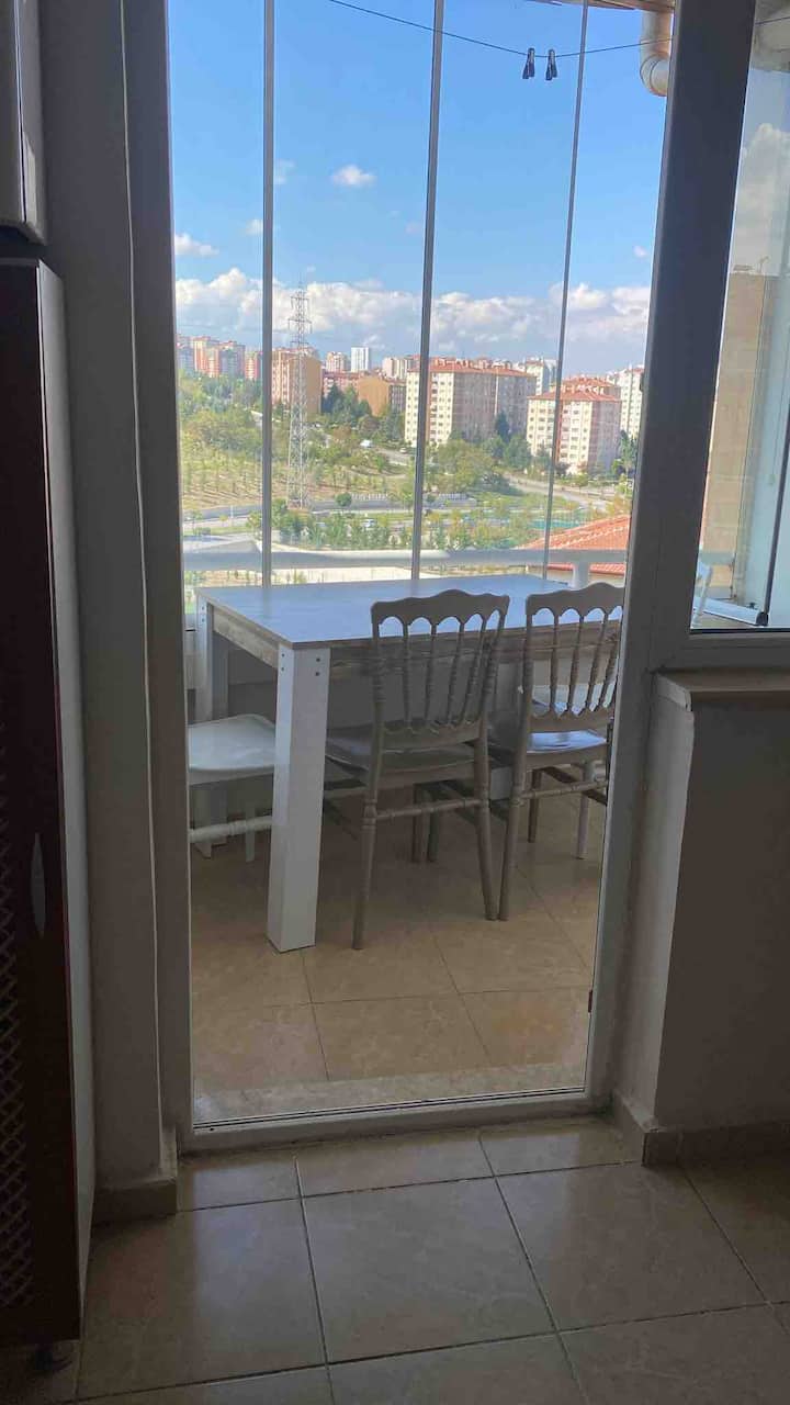 1+1 Daire Balkonlu Site Içerisi - Ankara