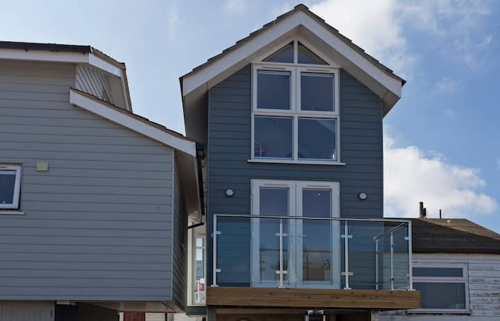 Harbour View, With Stunning Views Felixstowe Ferry - Felixstowe