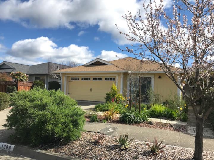 The Bird's Nest - Santa Rosa, CA