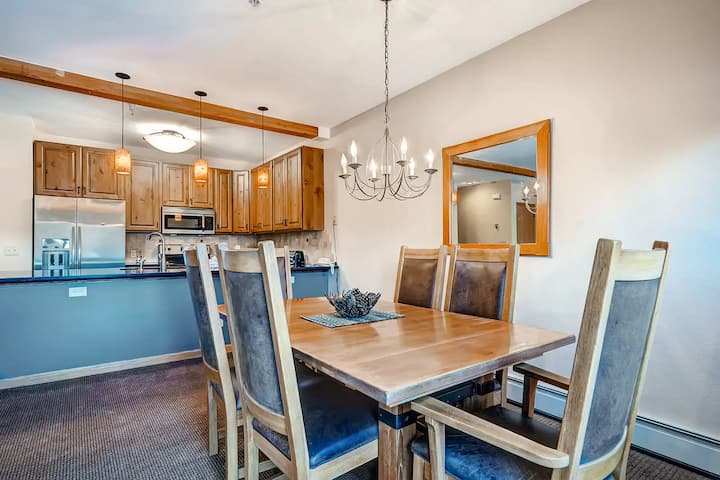 Antlers Lodge~ski-in/ski-out~2 Bd/2 Ba~garage! - 科羅拉多州