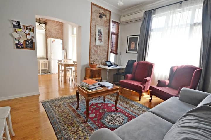 4 Minutes Walking To Istiklal Street - İstanbul