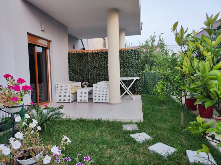 Déjà Blue Villa - Luxury Apartments Near The Beach - Vlorë