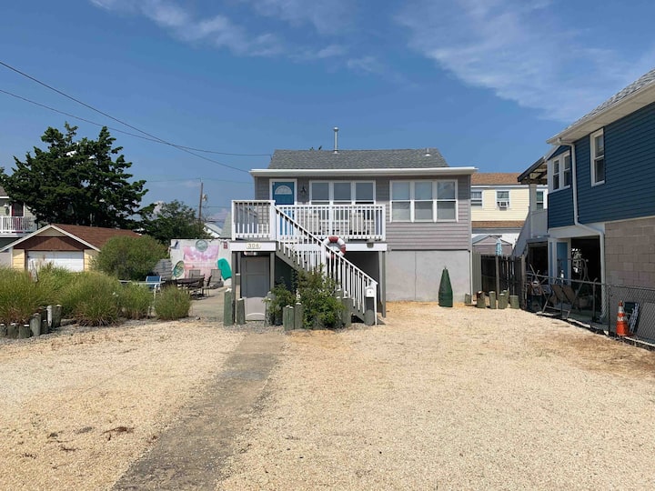 Beach Home With Ample Parking. - Seaside Heights, NJ