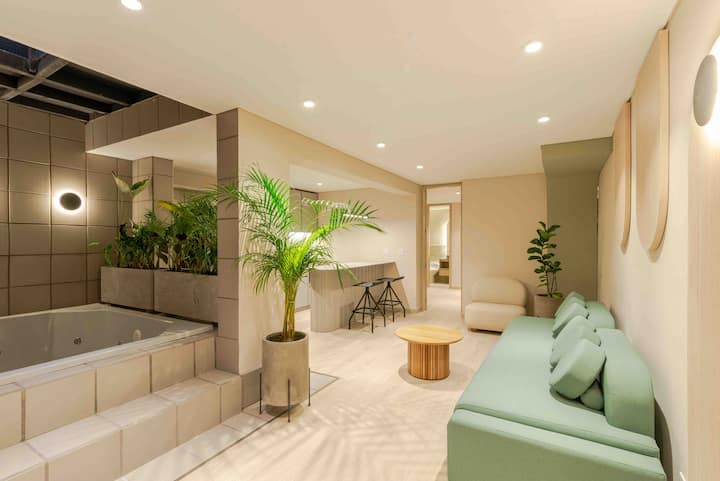 1001•laureles Apartment With Jacuzzi• - Medellin, Antioquia, Colombia