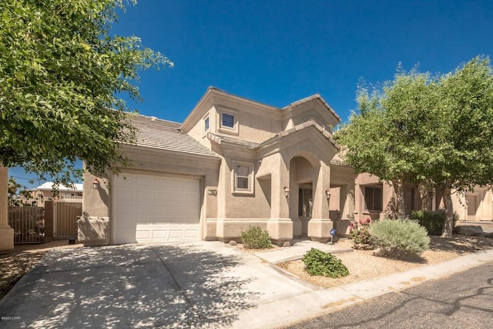 Vacayvilla, 5mins To Windsor, Pool/spa/boat Parkng - Lake Havasu City