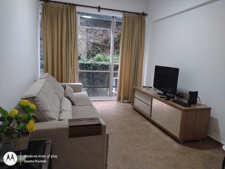 Praia De Botafogo-apto 2q-pão De Açúcar - Rio de Janeiro