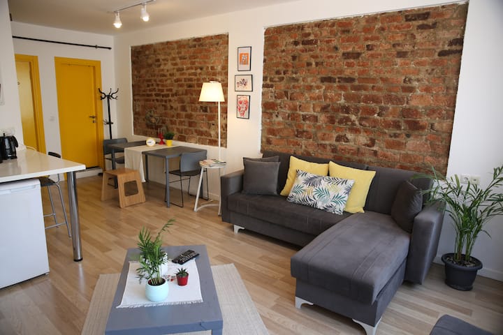 Very Central, Bright & Comfortable Flat In Taksim - Estambul