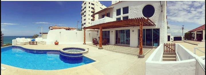 House With A Wonderful View In Punta Blanca Beach - Punta Blanca