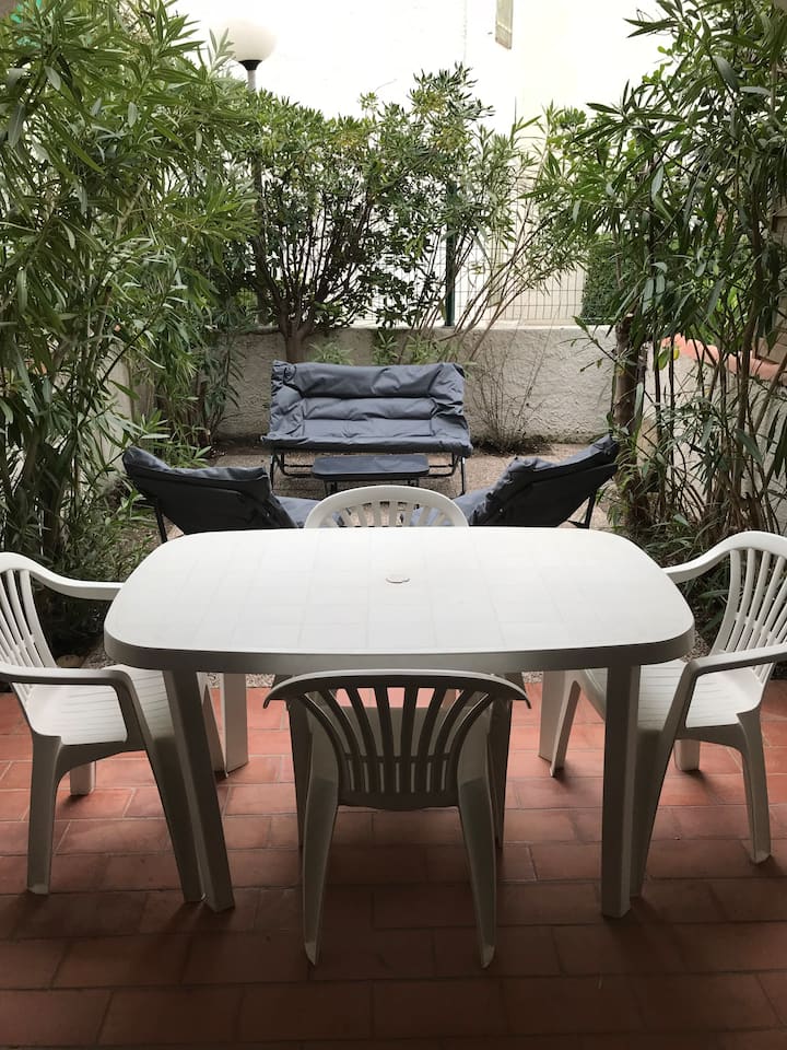 Appartement En Rdc T2 Proche De La Plage - Saintes-Maries-de-la-Mer