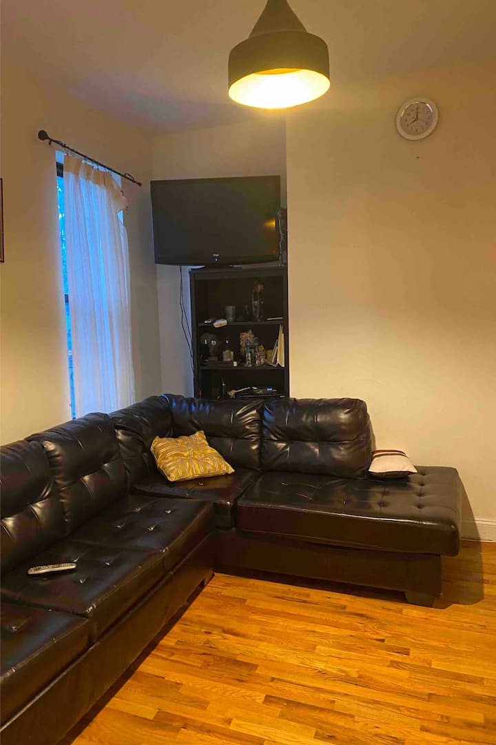 Your Comfy Legally Registered Abode In Brooklyn - Brooklyn, NY