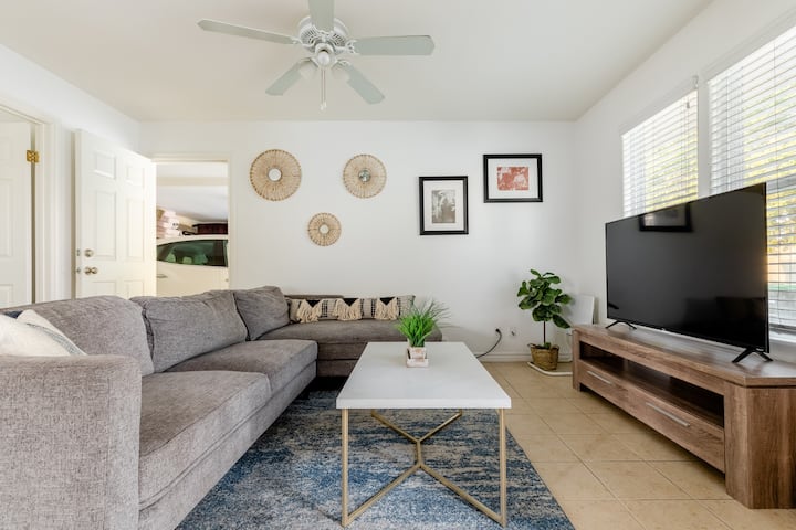 3br/3ba By Newport Disney Huntington Anaheim Sna - Newport Beach, CA