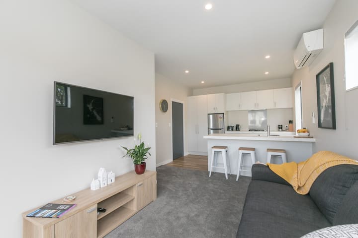 Mount Iron Apartment - Wanaka