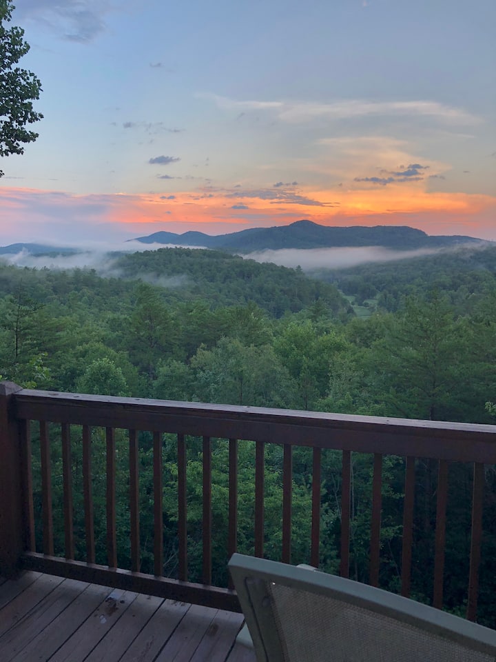 Spectacular View Of Mountain Valley - Pickens, SC