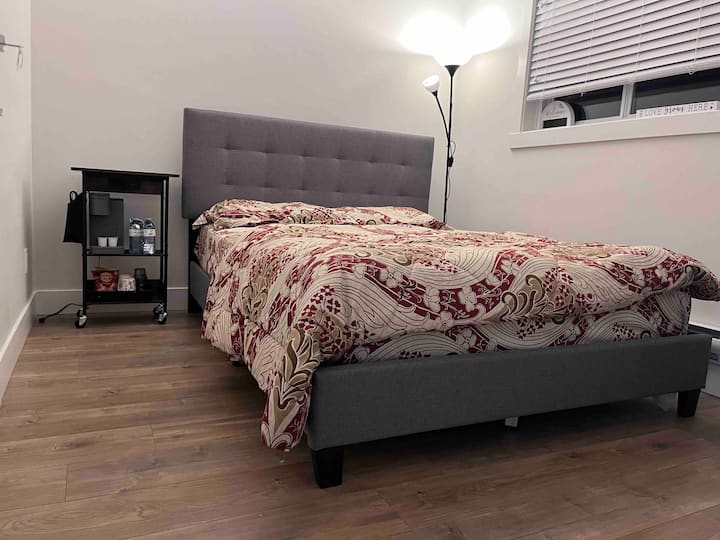 Private Room In Newton, Surrey. - Surrey