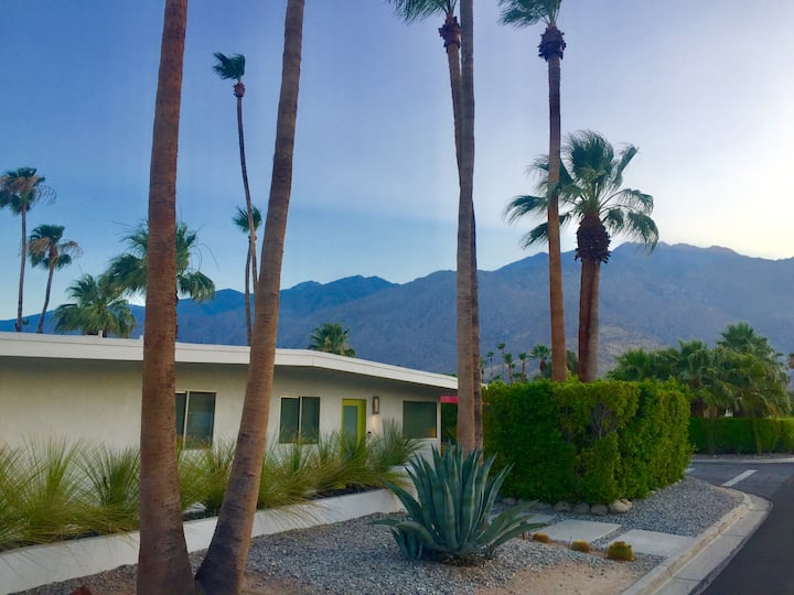 Iconic Mid-century Home W/ Pool & Spa - Palm Springs, CA