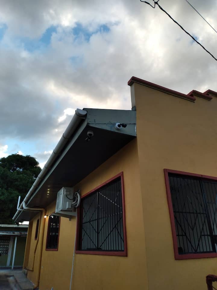 Peach Dove Haven - Port of Spain