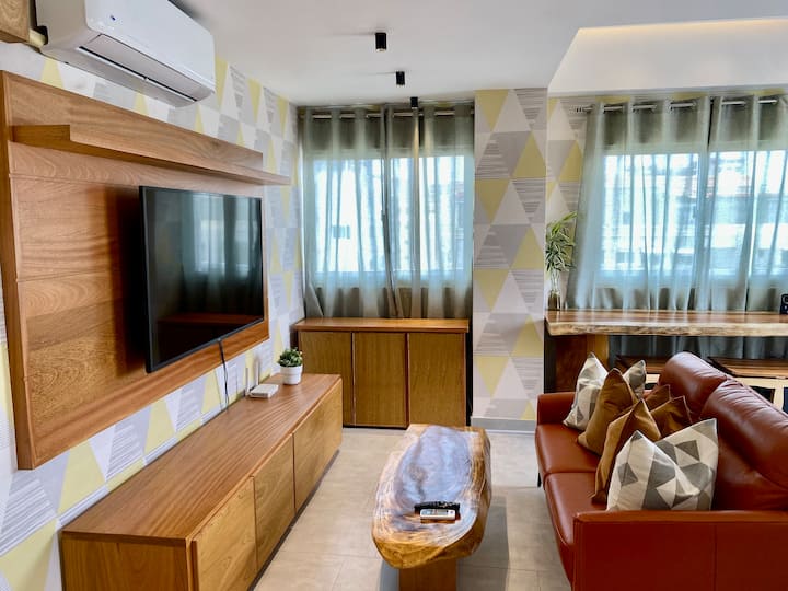 Piantini|luxecondo|1br|gym|pool|fastwifi|parking - 聖多明各