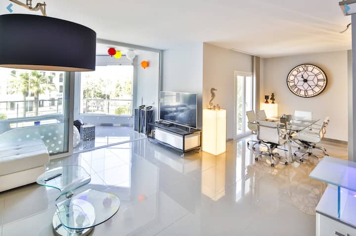 3bdr Apartment Puerto Banus Bright Street Views - Puerto Banús