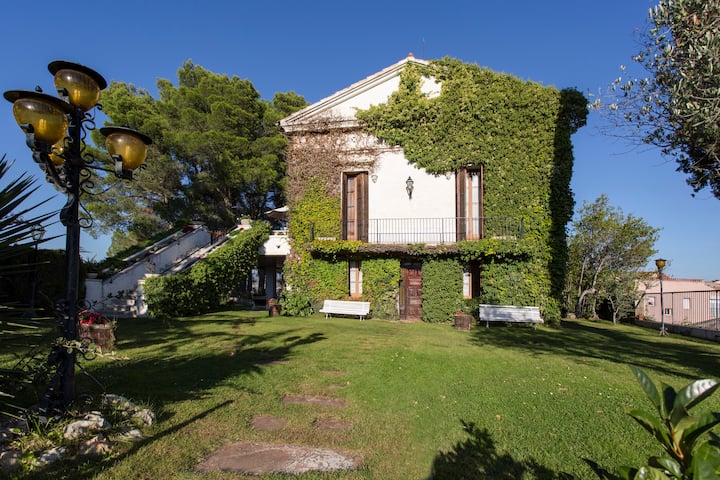 Can Lluró. Casa Familiar Con Piscina. - Matadepera