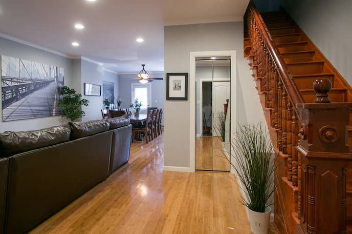 *New*6 Bed Brooklyn Duplx,15 Min Train Ride 2 City - Brooklyn, NY