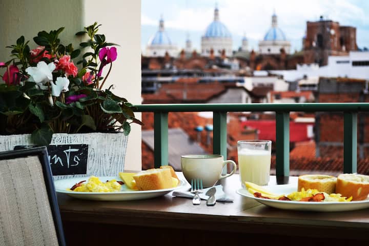 Penthouse. Centro. King Beds. Elevator. City Views - Cuenca