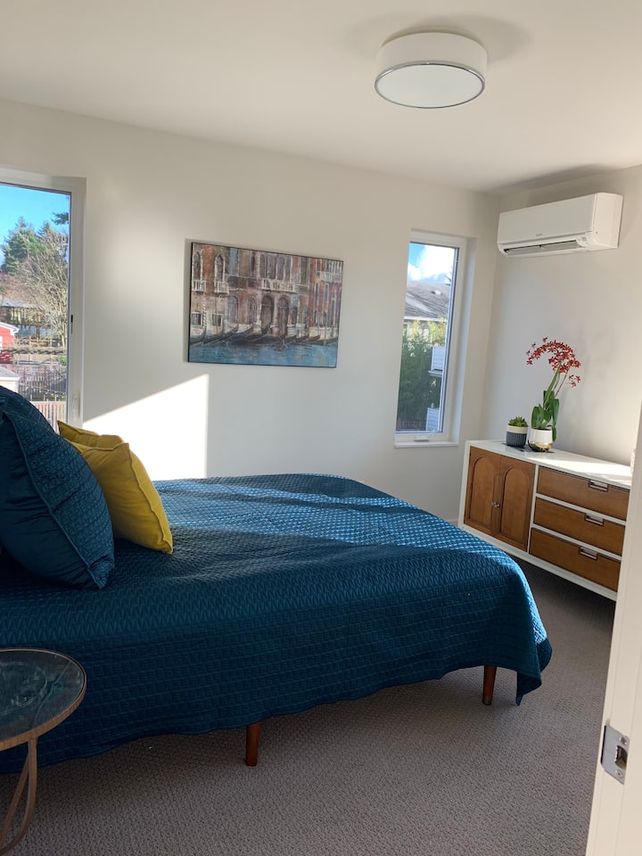 Abundant Townhome Style With Rooftop Deck! - 西雅圖, WA