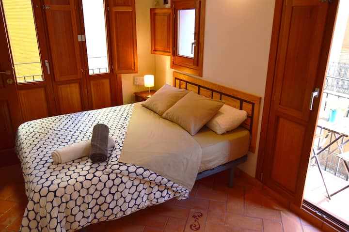 Rustic House In The Heart Of Valencia - Valencia