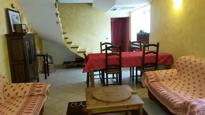 Appartement Individuel Dans Maison De Village - Nyon