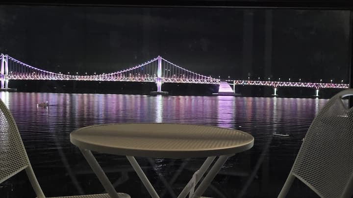 윈썸H💕힐링오션뷰🌁신축,넓은평수🏠무료주차🚘레트로게임🕹애견동반🐕‍🦺넷플릭스🍎 - Busan