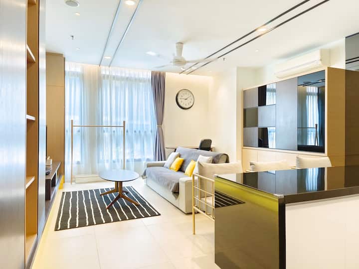 106~modernsuite~workspace~longstaytravelwork~cozy~ - Kuala Lumpur