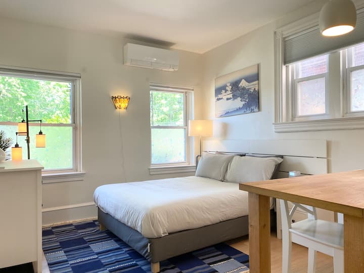 Rad Studio! Park Views, Front Porch, Close To Penn - 필라델피아