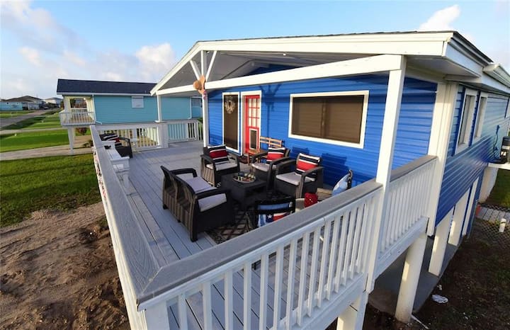 Surf Shack - Galveston Island, TX