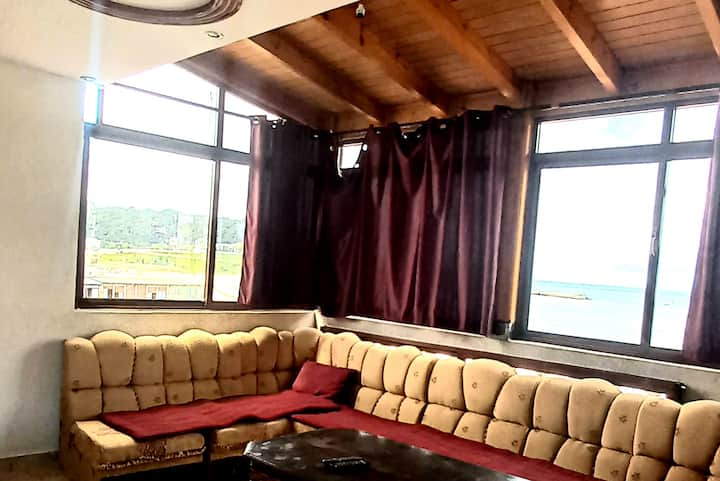 Proche De La Mer Et Du Port Passager - Ksar Sghir