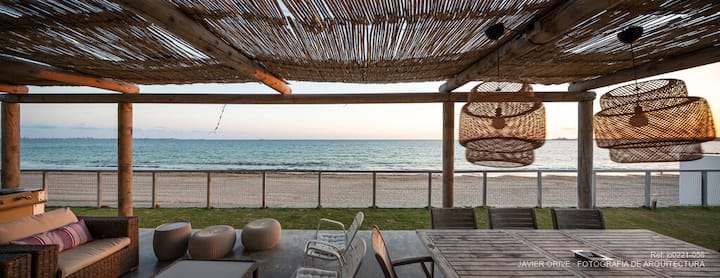 A Dream On The Beach, La Torre Verde - Cádiz