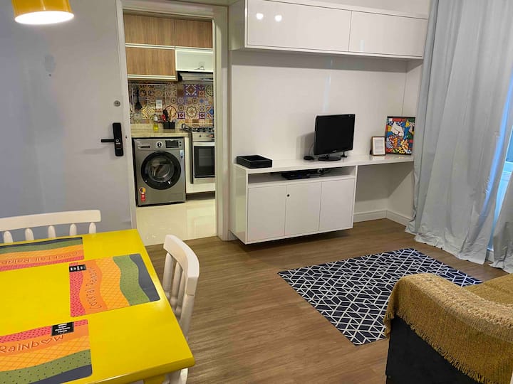 Apto 2 Quartos |350m Shopmoinh/frente Club Leopold - Porto Alegre